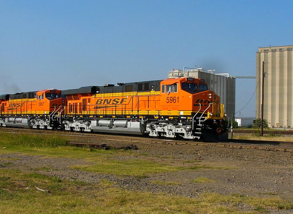 BNSF 5961